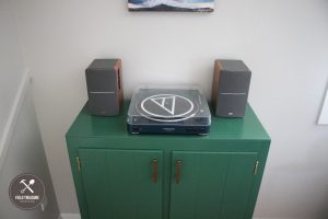 DIY Record Player Console Table - Field Treasure Designs
