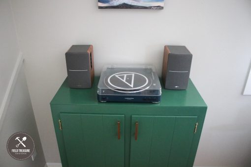 DIY Record Player Console Table - Field Treasure Designs